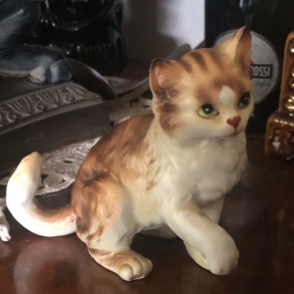 Lefton | Accents | Vintage Lefton Porcelain Orange Tabby Cat With ...